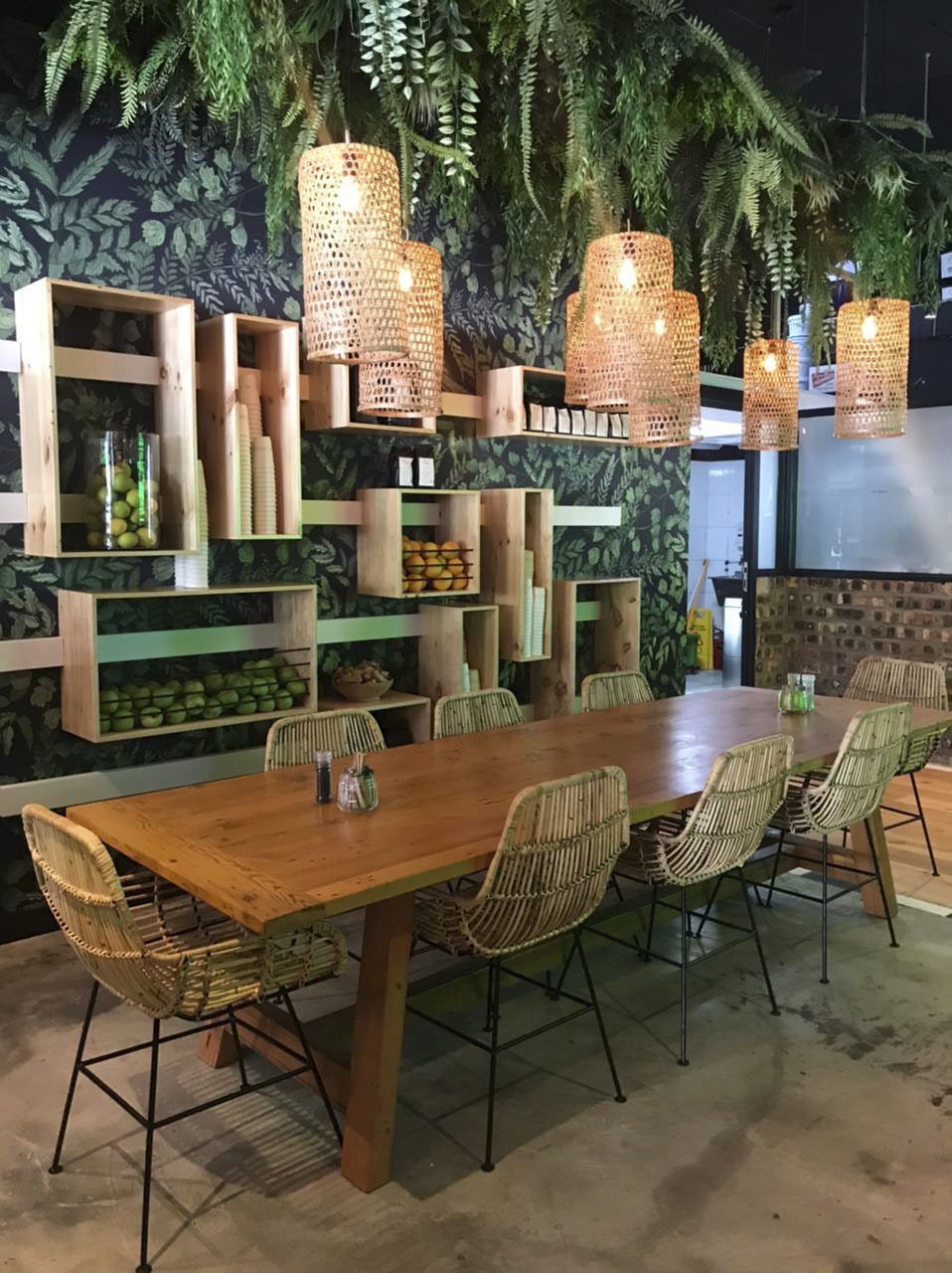 Gallery - Tables – vintage-etc.com